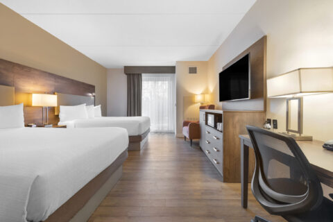 Perth Parkside Hotel & Spa | Luxury Stay in Historic Perth, Ontario