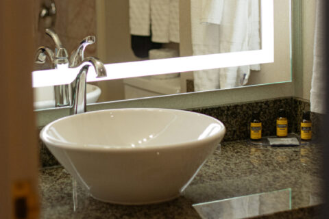 Luxurious Rooms & Suites | Perth Parkside Hotel & Spa